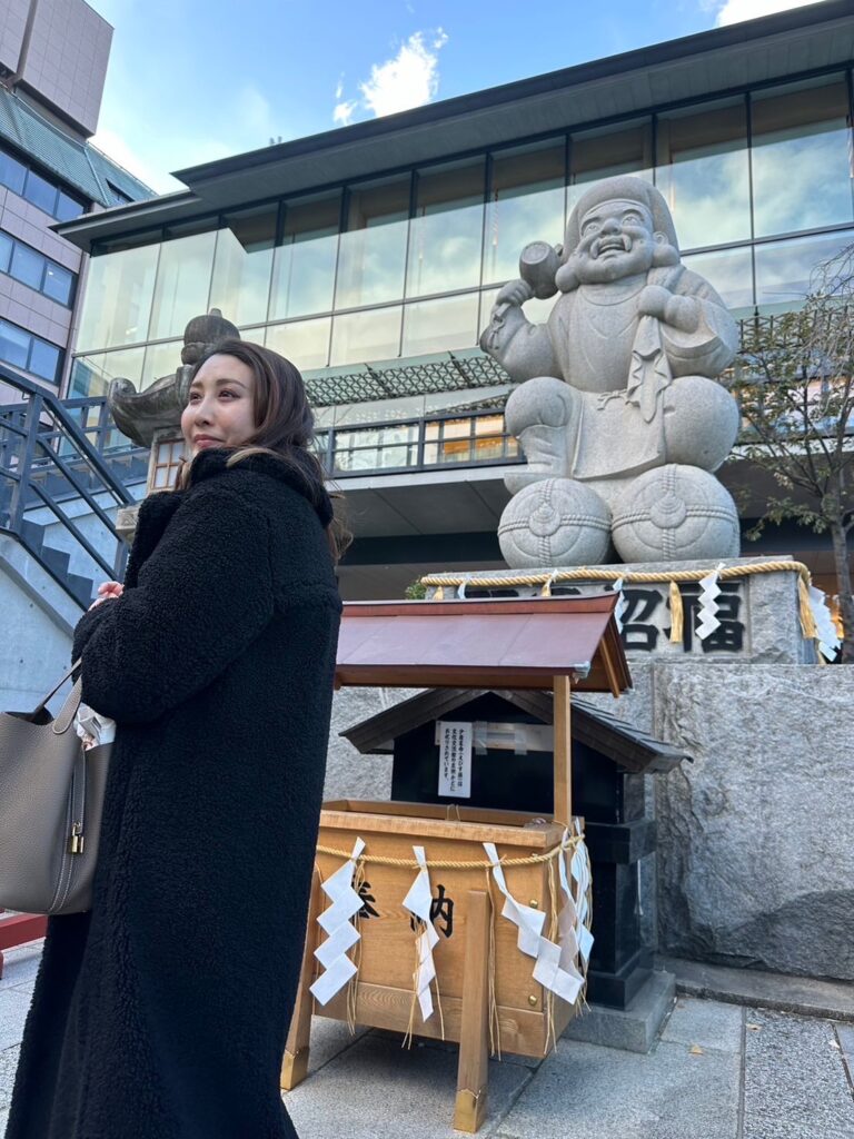 〜2025年年始のご挨拶〜 - EMINY(エミニー)beautysalon エステサロン 市原市南国分寺台|脱毛|光フェイシャル|HIFU ...